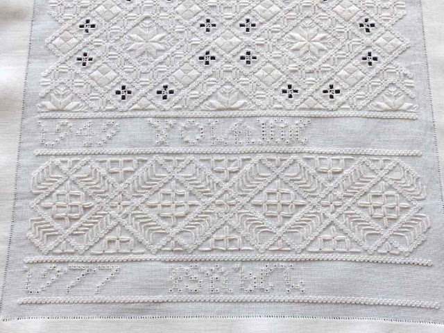 Fils et Aiguilles... une Passion: WHITEWORK - The English Whitework ...