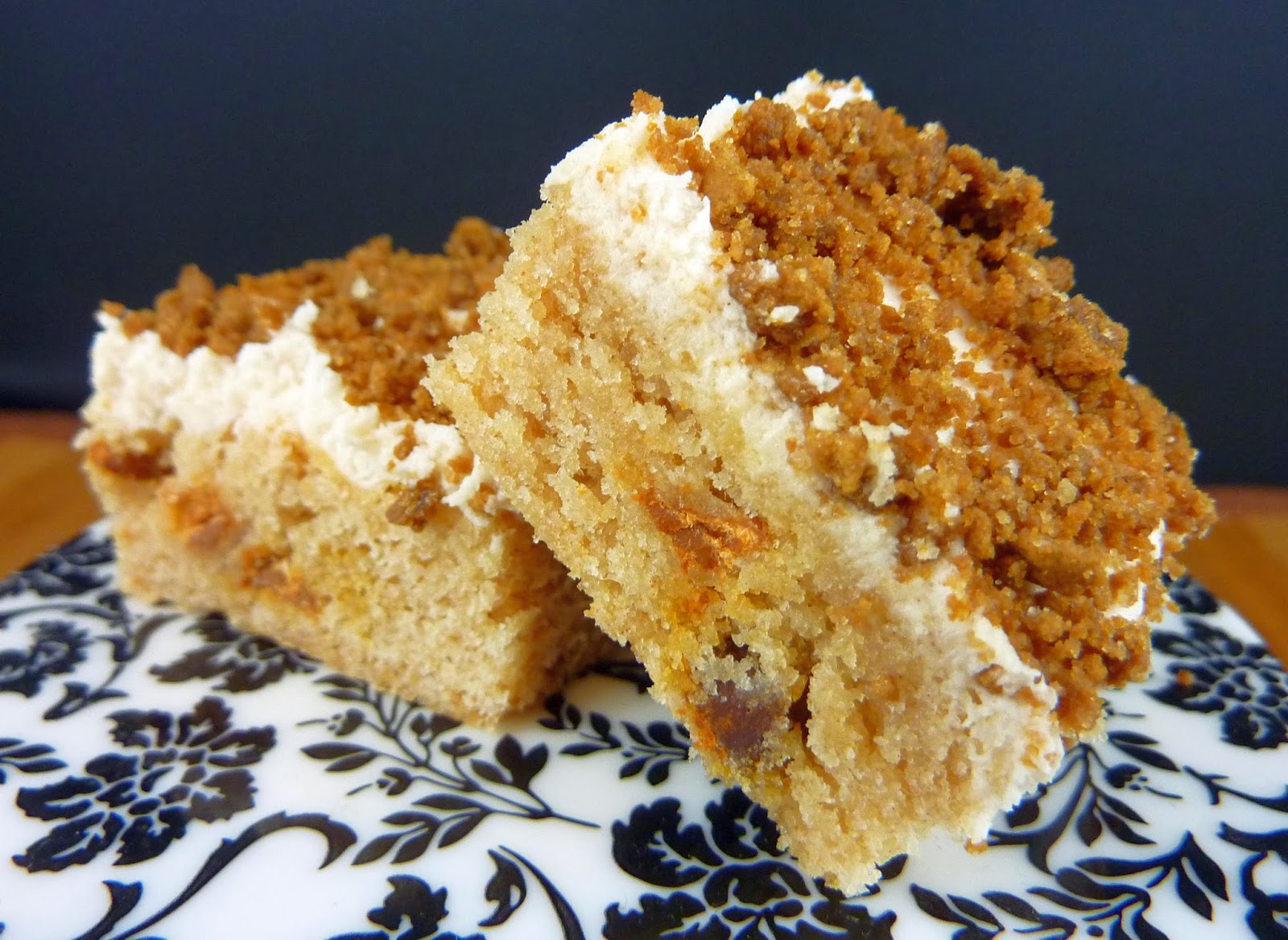 Cookies on Friday: 12 Days of Cookies Day 3: Cinnamon Spice Bars with ...