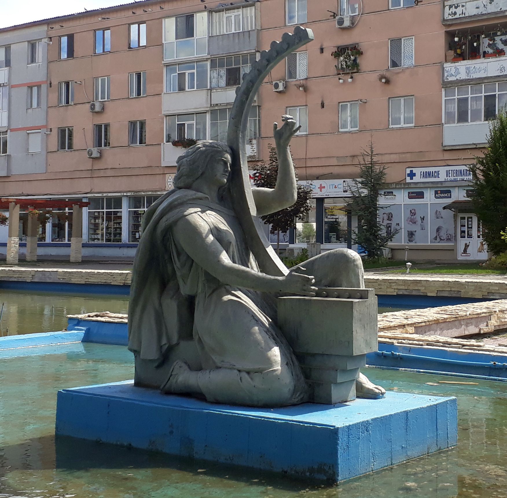 Detaliul privind opera ”Femeie cu harpă” care ar trebui știut, pentru a ...