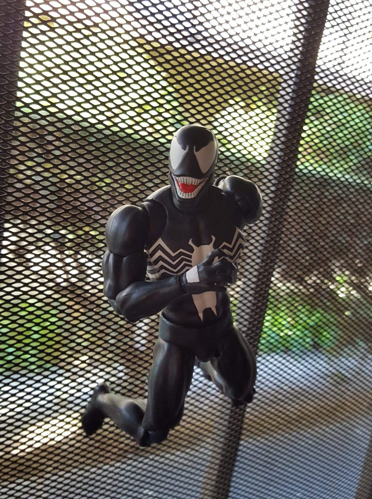 Mafex Comic Version Venom