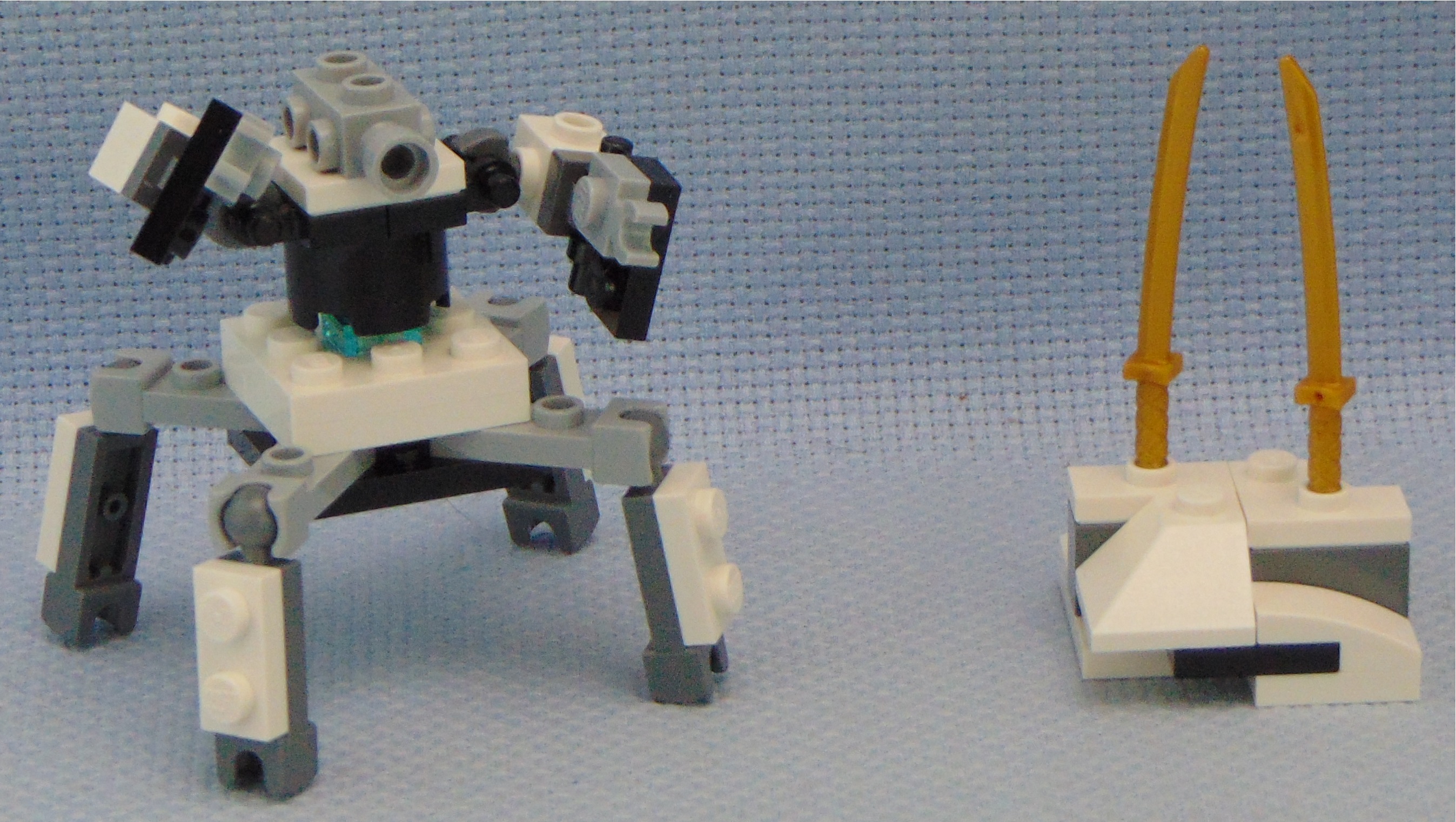 The Mobile Frame Garage: Review: 30591 Ninjago Titanium Mini Mech Polybag