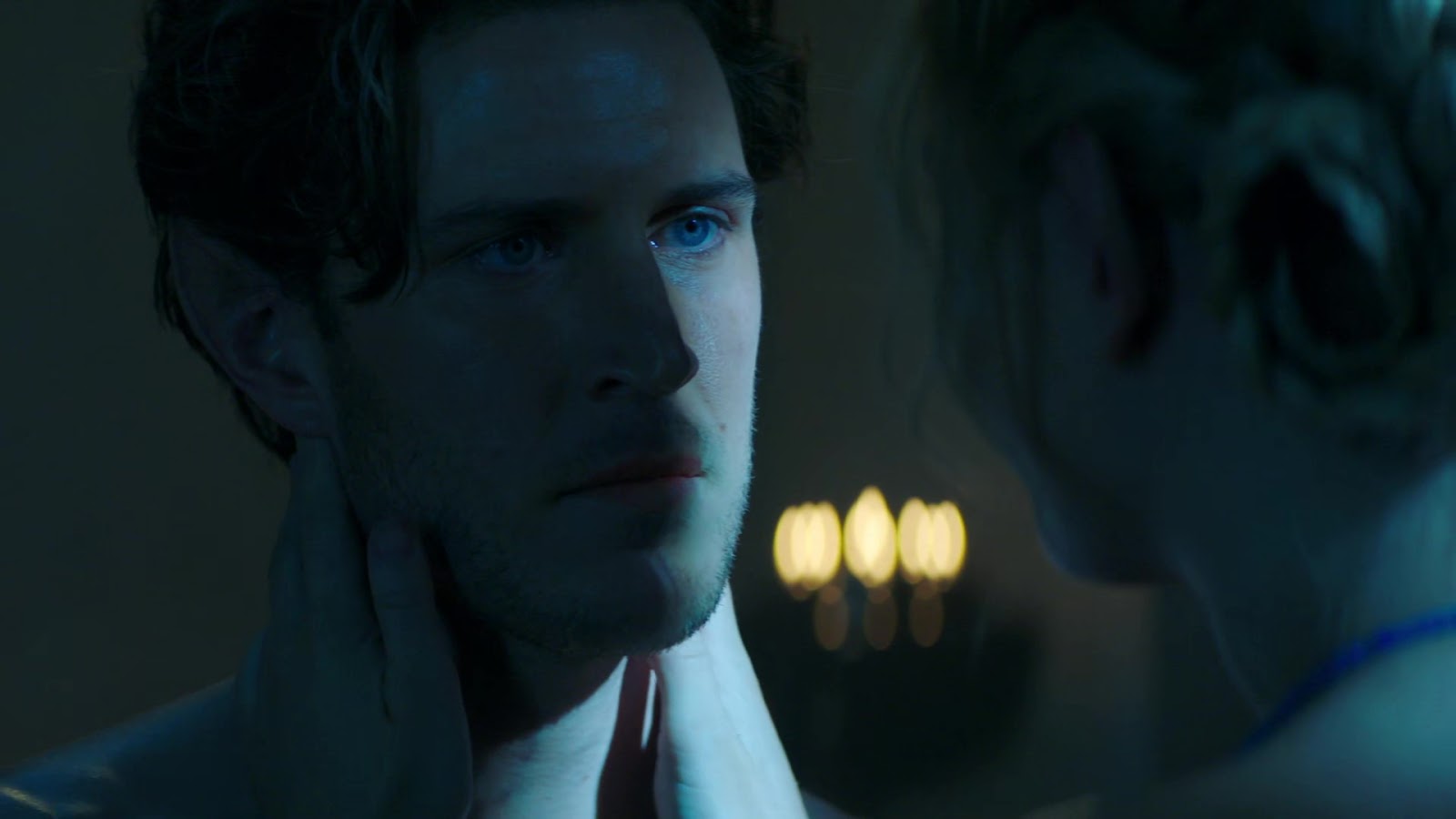 ausCAPS: Aaron Jakubenko shirtless in The Shannara Chronicles 2-02 "Wraith"