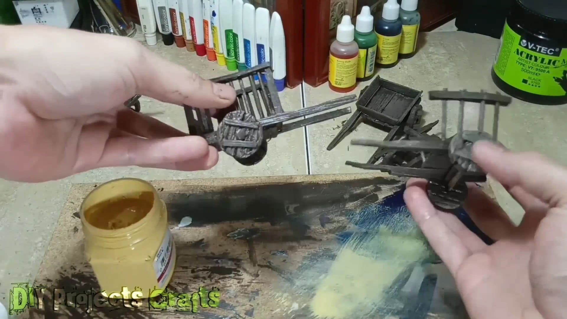 How to Build Miniature Medieval Wooden Cart and Wagon for your Diorama ...