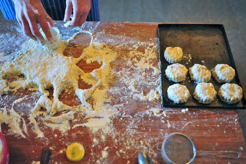 Merlin and Rebecca: Gypsy Kitchens: Baking with Gertie