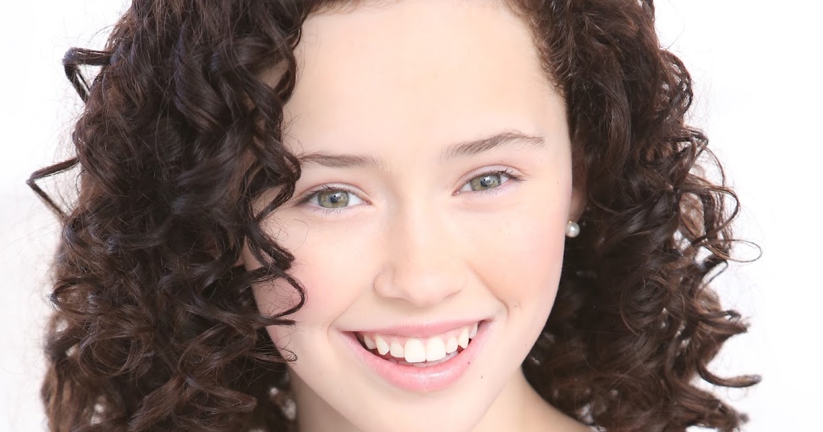 Zoe Ritchie | 3rd Prize | Voice | 3rd Edition | ENKOR Int'l Music ...