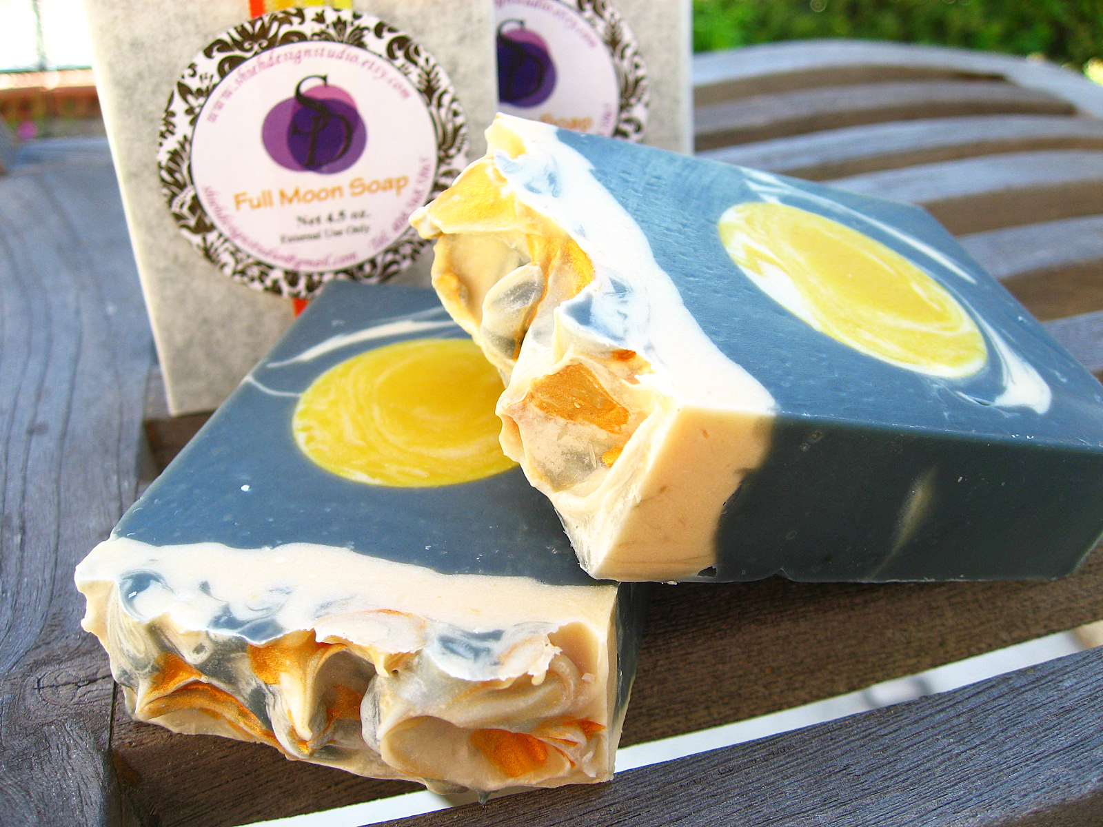 Soap & Restless: Full Moon Soap - Using Evaporated Goat Milk