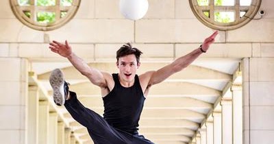 JK's TheatreScene: Standing @ Zero: The Prom's Drew Redington