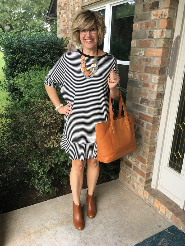 ABC Mom Style: How to Dress for Fall in Warm Weather