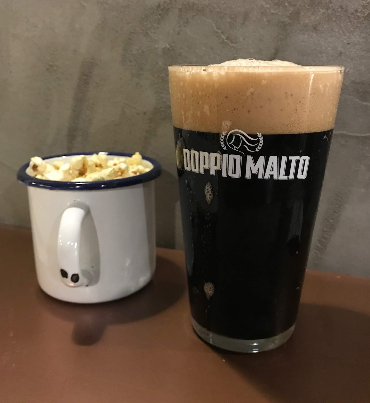 Arde arvioi: Doppio Malto Black Imperial IPA