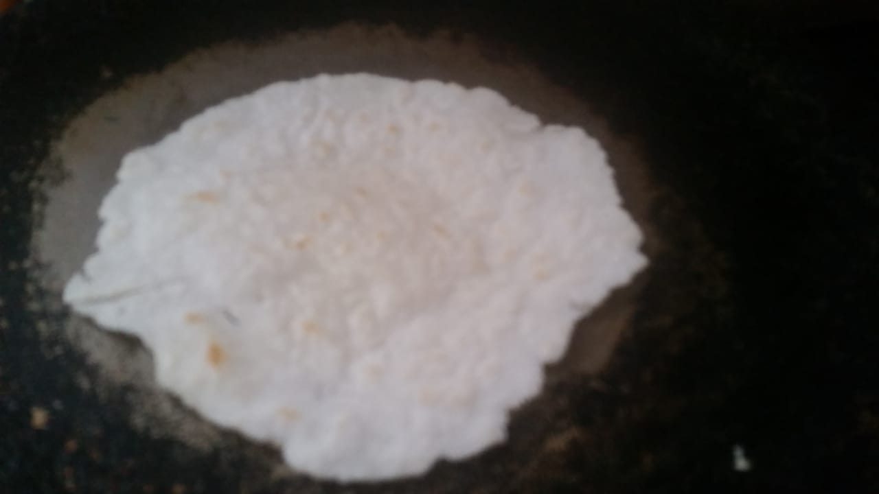 Soft Akki roti - soft rice flour rotti recipe