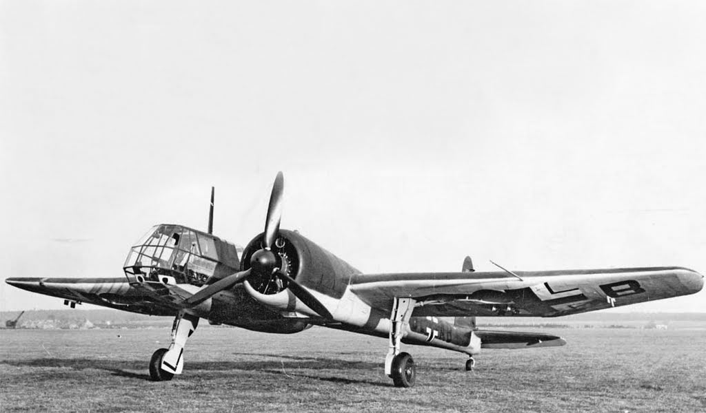 AVIÕES MILITARES: Blohm & Voss (Ha) Bv 141