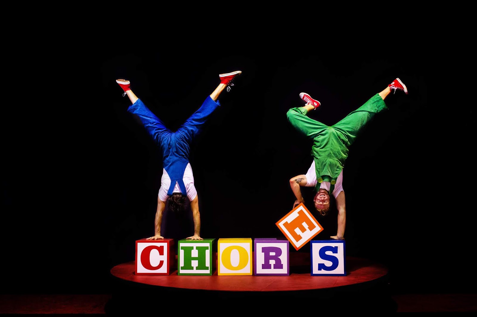 NUMBER 9.................. Reviewing The Arts UK-wide: THEATRE REVIEW ...