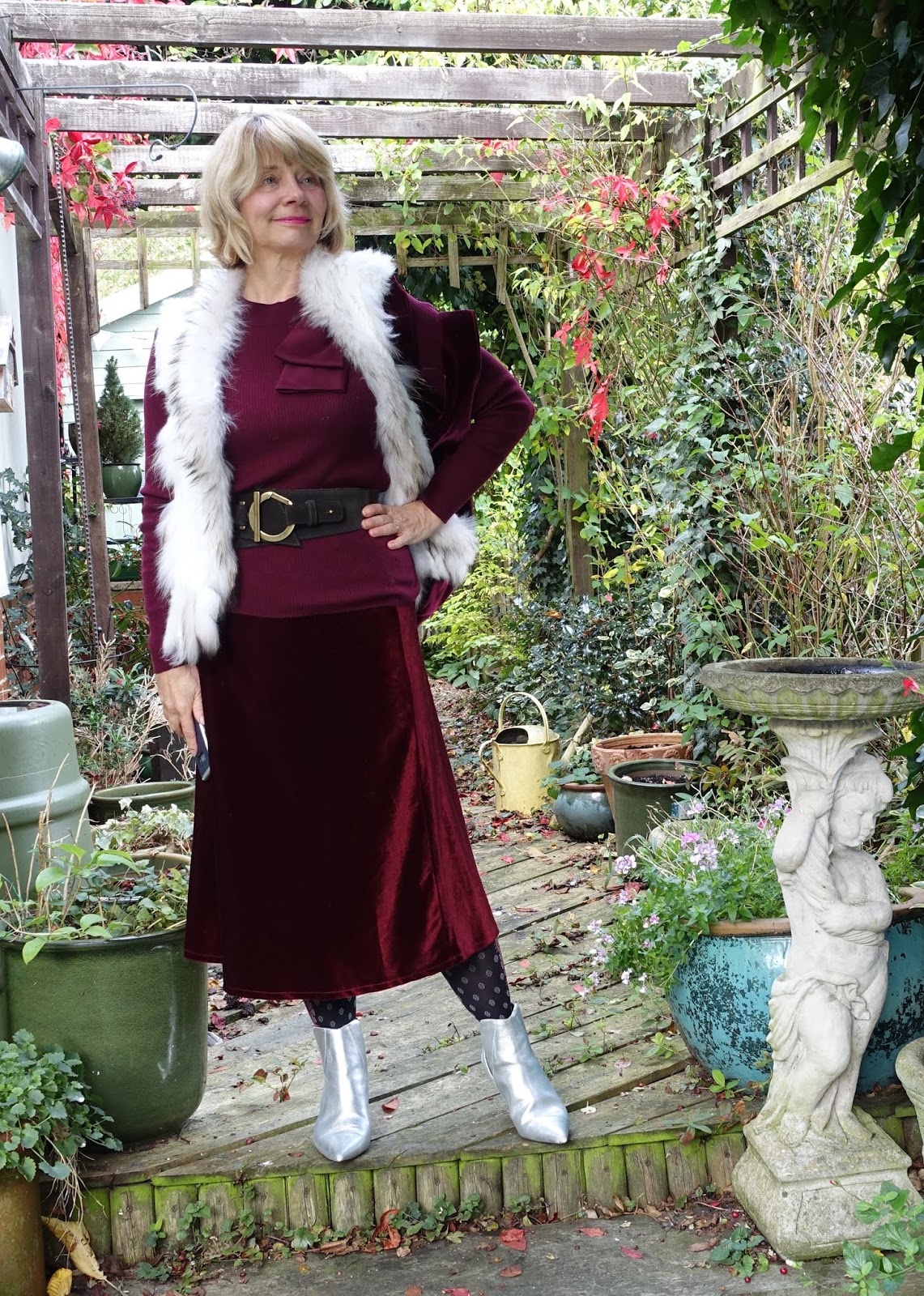 Adding Drama to an Outfit With Patterned Tights | Is This Mutton?