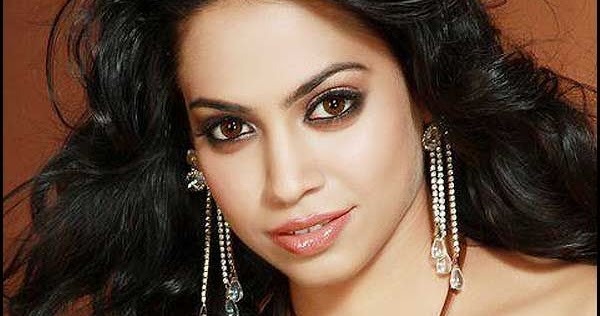 Sneha Kapoor Wiki, Biography, Dob, Age, Height, Weight, Affairs and More