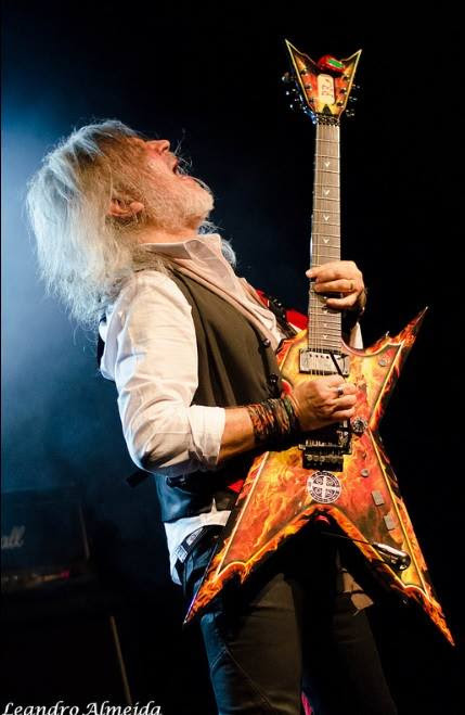 Metal Samsara: ROBERTINHO DO RECIFE E METALMANIA tocam no Sesc Santos ...