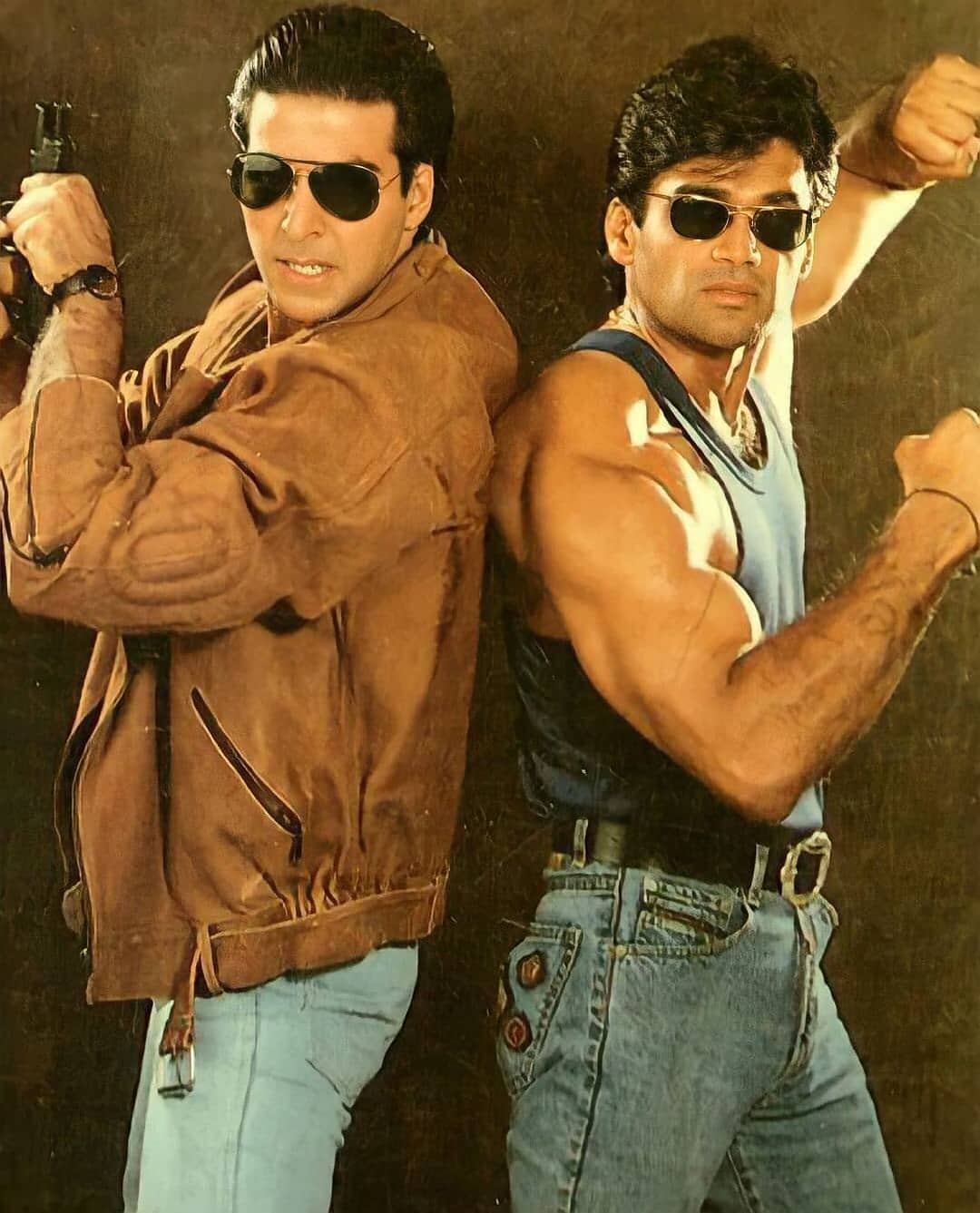 Shirtless Bollywood Men: Sunil Shetty and his biceps: 90s buff ...