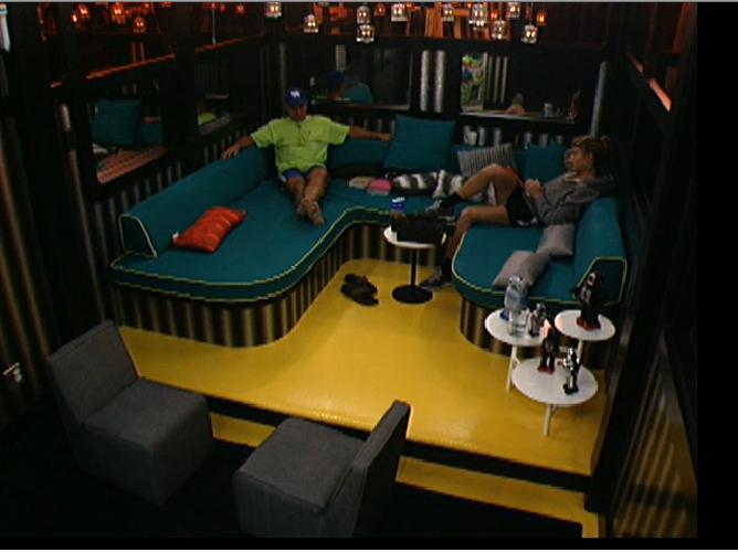 BBDish! Ya Gotta Have it!: Wednesday Morning in the BB14 House