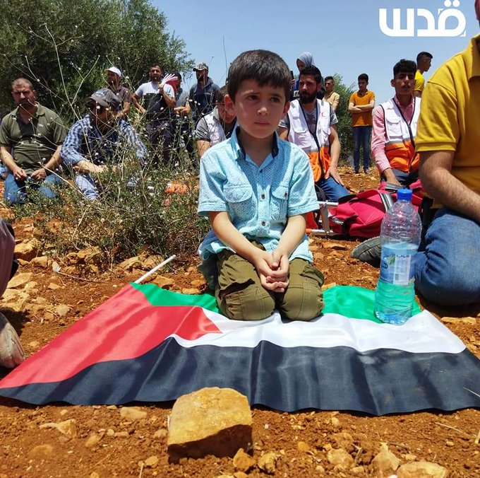 [FOTO] Warga Palestina Tolak Pembangunan ‘Pos Kolonial’ ala Israel • KOSPY