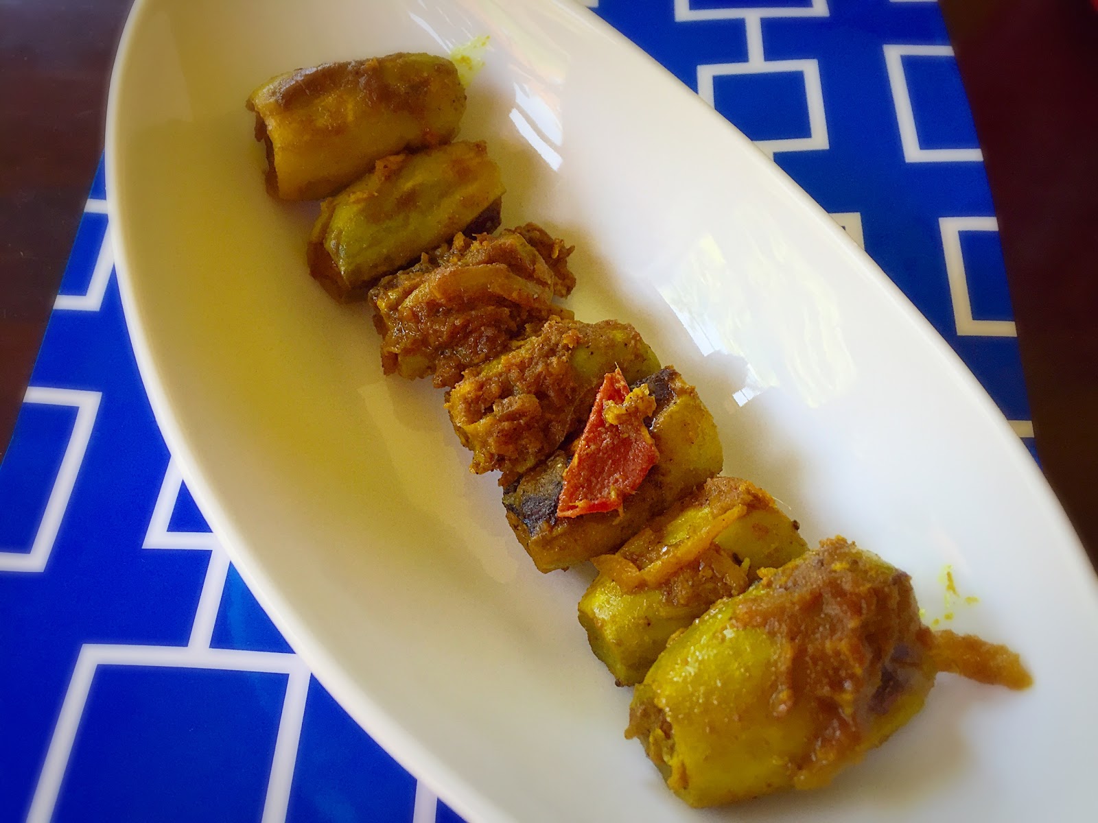 Turmeric and Sage: Potoler Dolma (stuffed parwal)