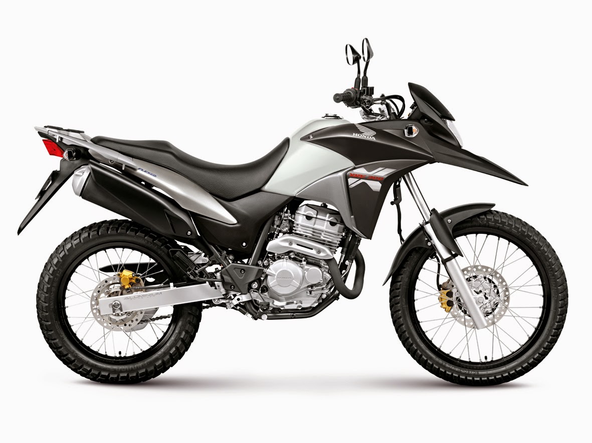 Bros Moto Clube - PE: Honda apresenta XRE 300 versão 2015