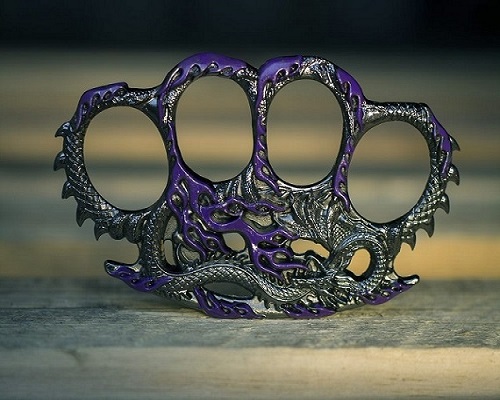 brass knuckles: The Ancient History of Knuckle Duster