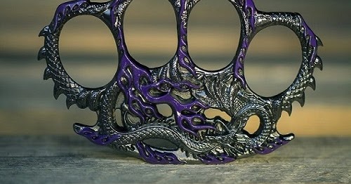 brass knuckles: The Ancient History of Knuckle Duster