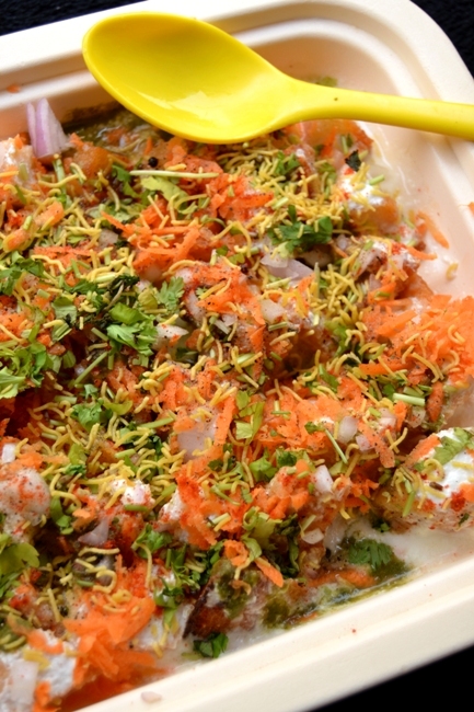 Vaniensamayalarai: Idli Chaat Recipe / Dahi Idli Chaat