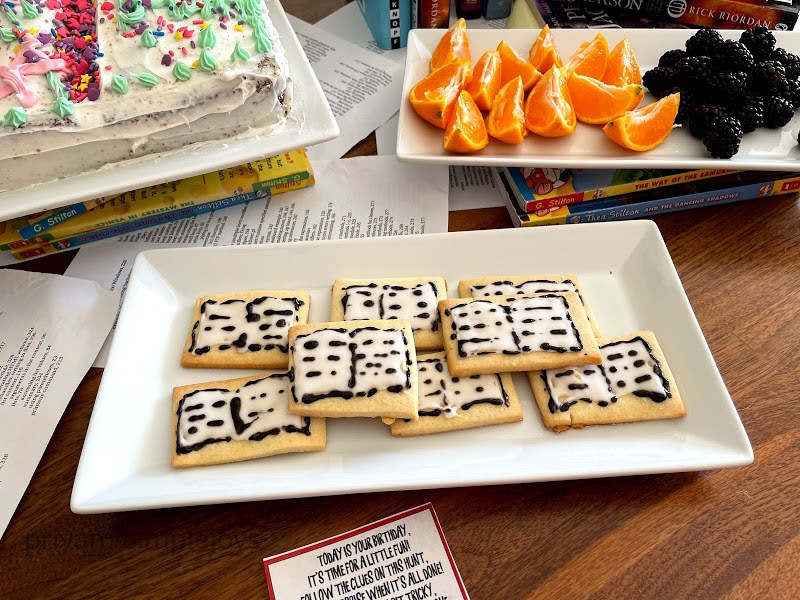 SimpleJoys: Book themed Birthday