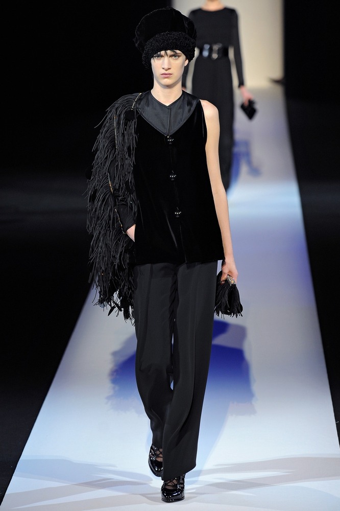 Giorgio Armani Fall/Winter 2013-2014 Runway Looks