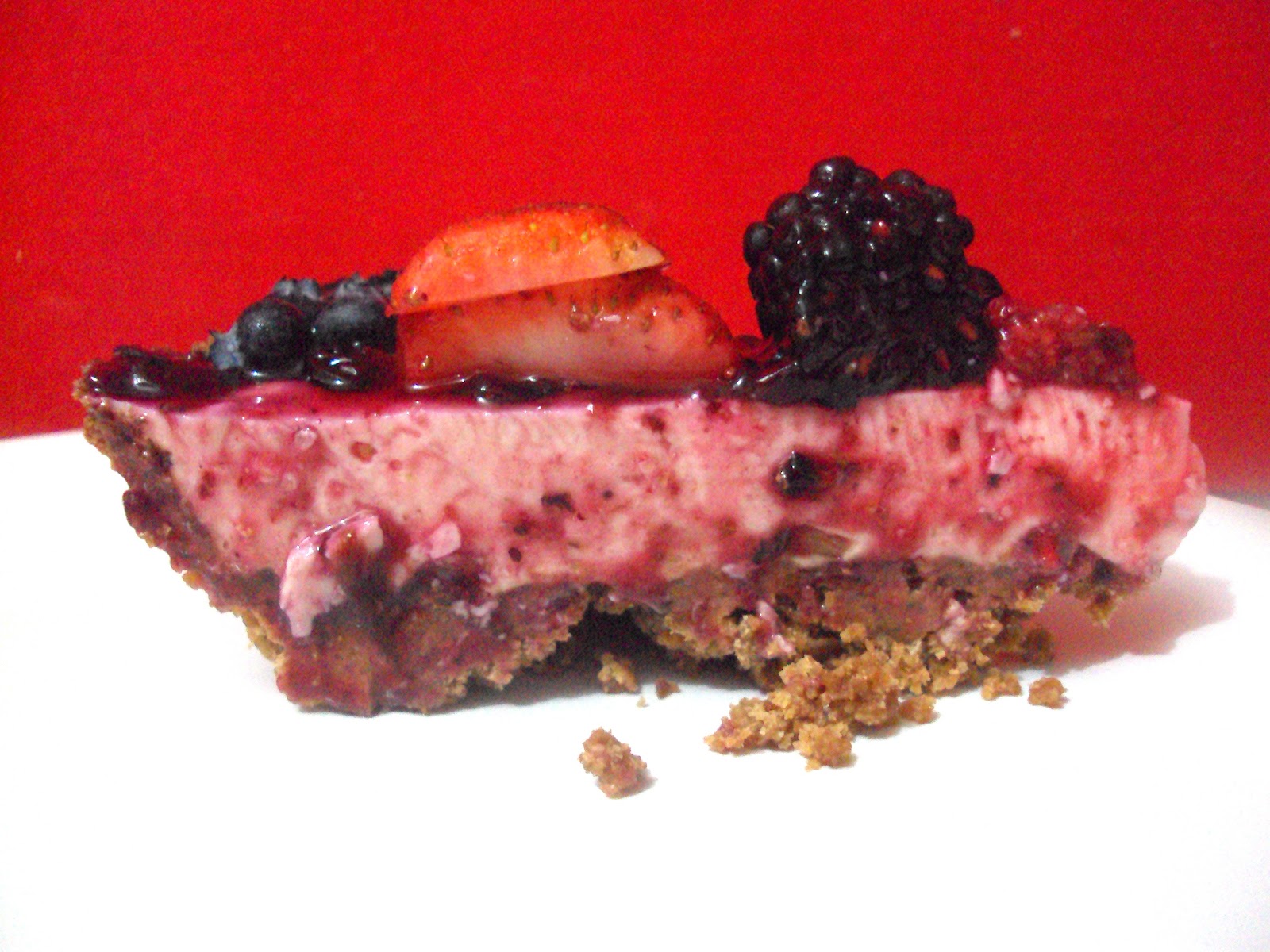 The Gab Housewife Chronicles: No-Bake Red Fruits Cheesecake
