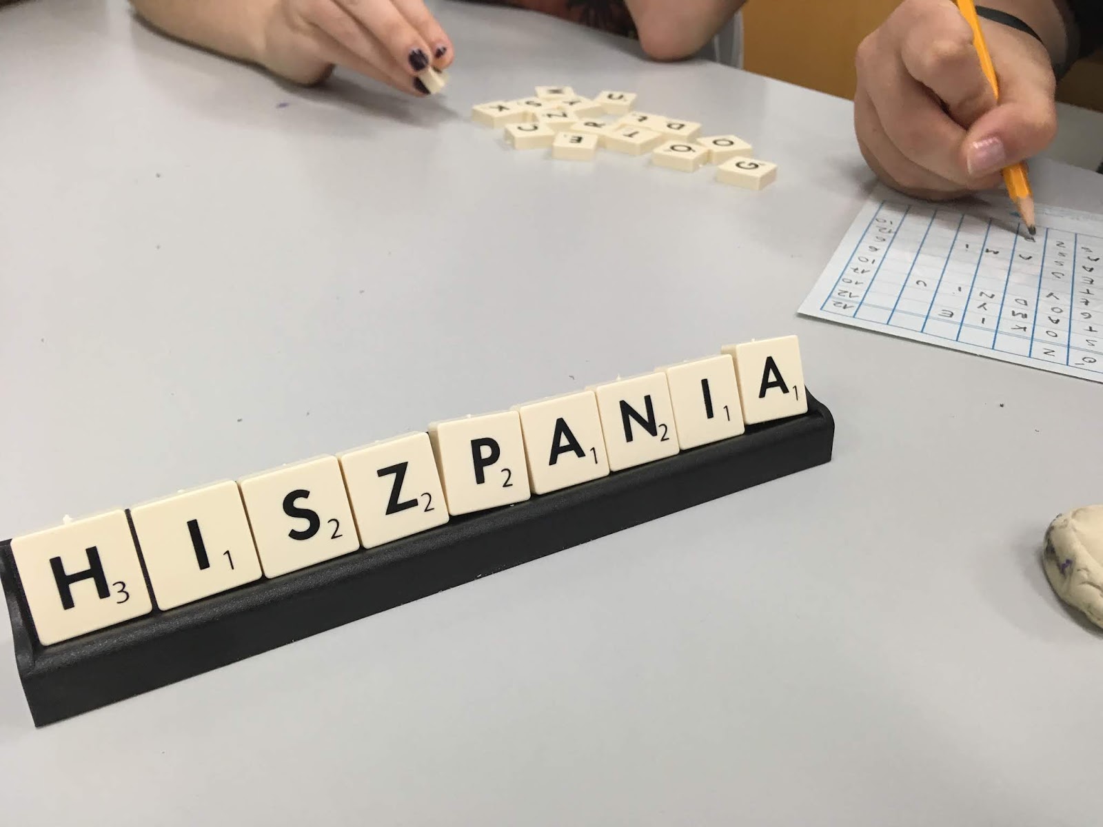 JĘZYK POLSKI JAKO OBCY: SCRABBLE DLA POCZĄTKUJĄCYCH