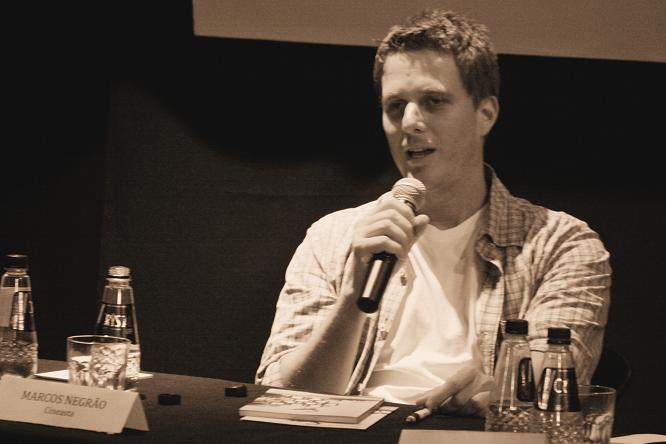 Viajando: A Terra da Lua Partida ( The Broken Moon)