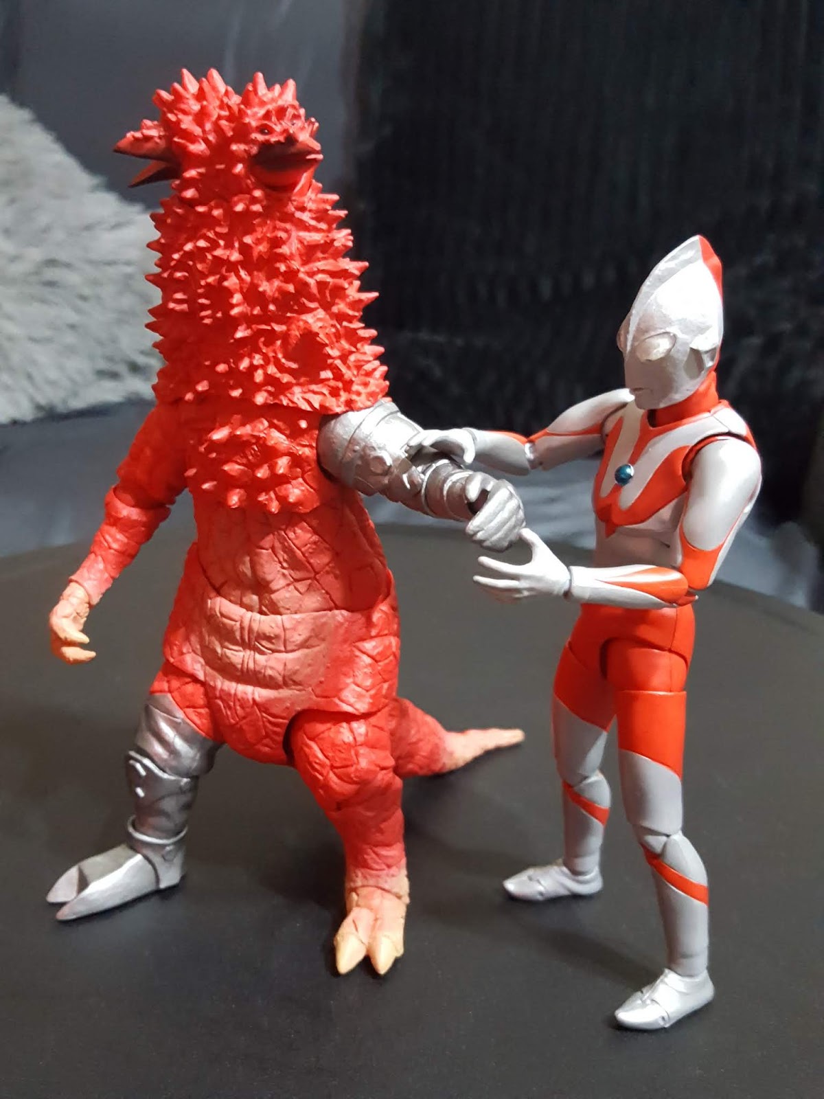 S.H. Figuarts Ultraman Type A and Pandon/Reconstructed Pandon
