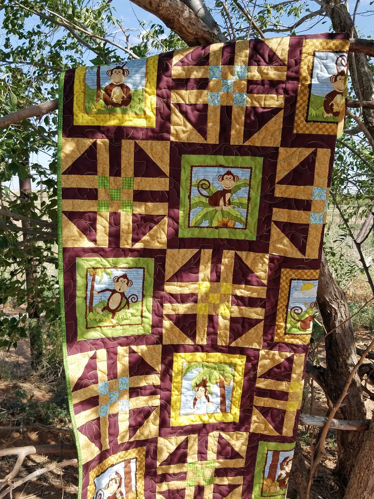Lovin' Life At The End Of The Dirt Road: Monkey Business Quilt