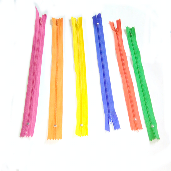 make your diy zip book in 4 easy steps