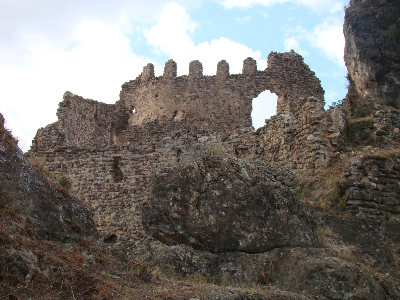 Castillos Españoles: CASTILLO DE MAUZ - SUERAS - CASTELLÓN