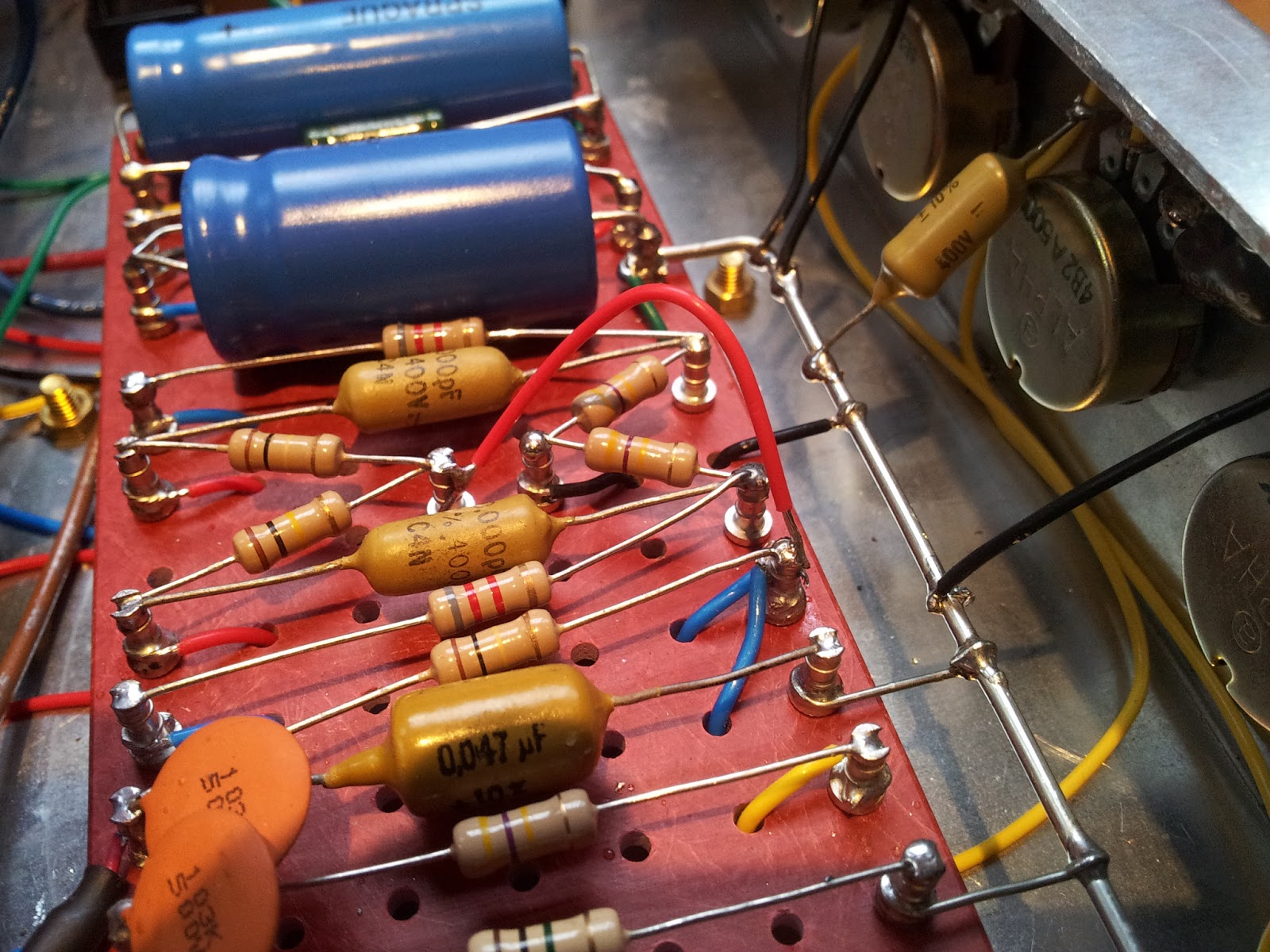 Marshall1973: Wiring in the turret board (pots and ground bus)