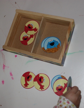 Toddler Activity - Sorting for Beginners - The Activity Mom