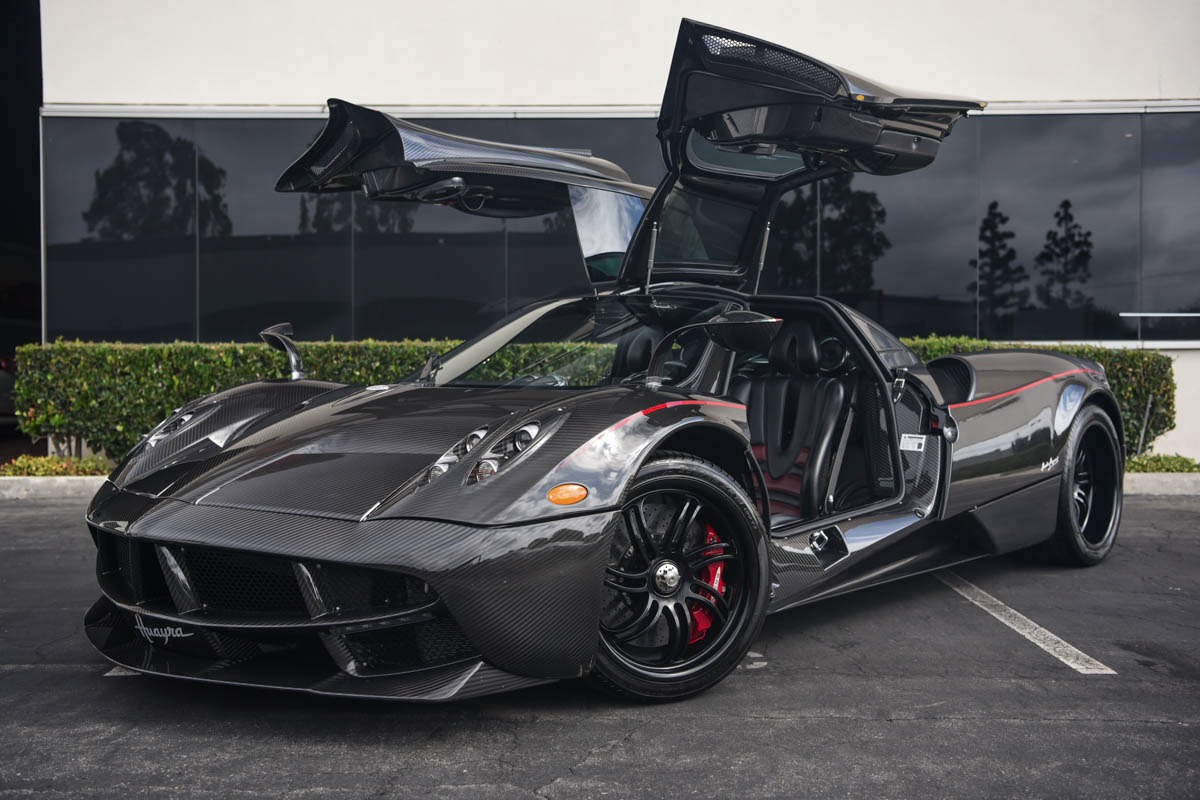 All-Carbon Pagani Huayra For Sale In California - Types cars