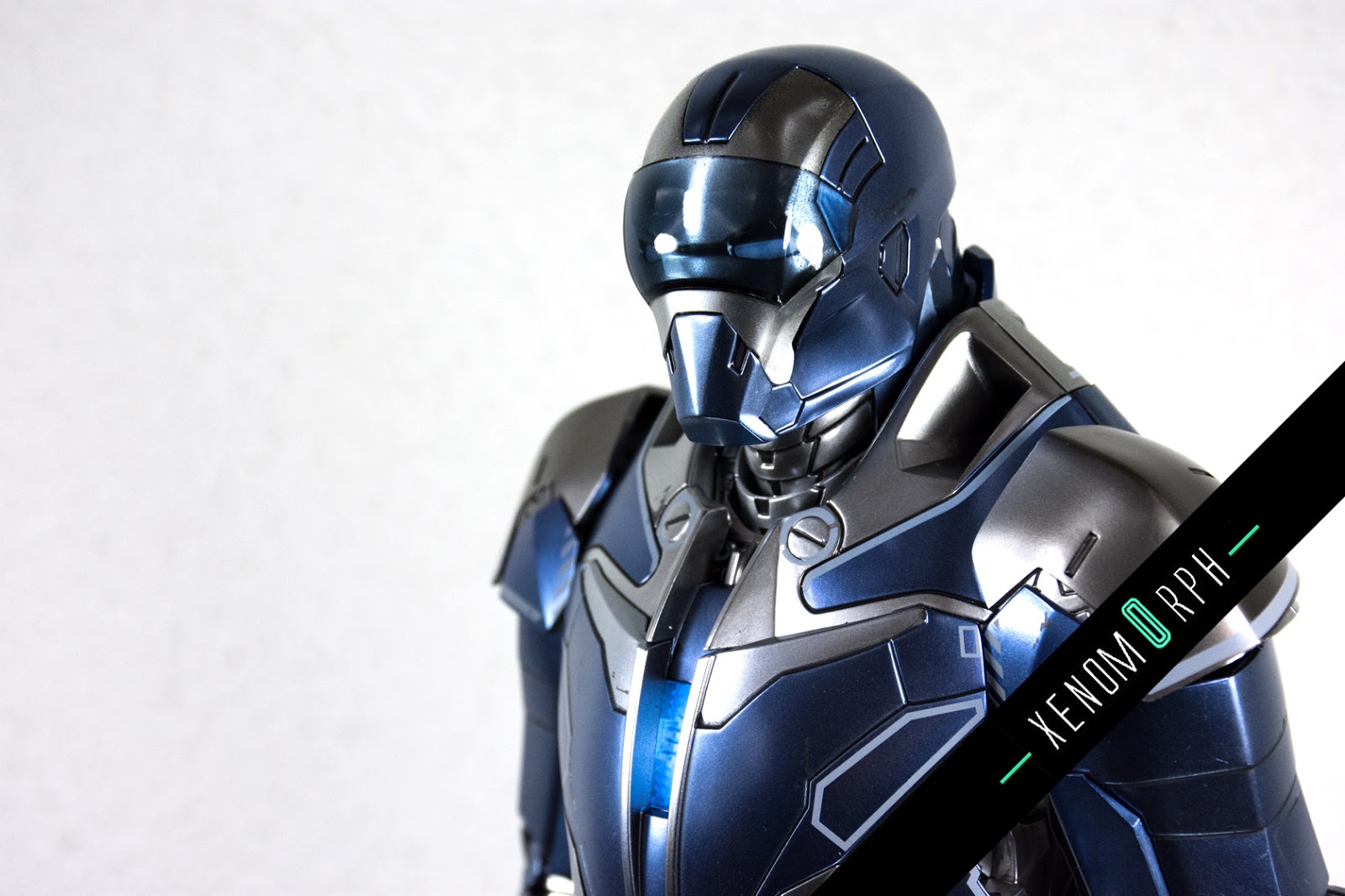 Hot Toys Shotgun Mark XL Iron Man 3 1/6 MMS309 video and photo review