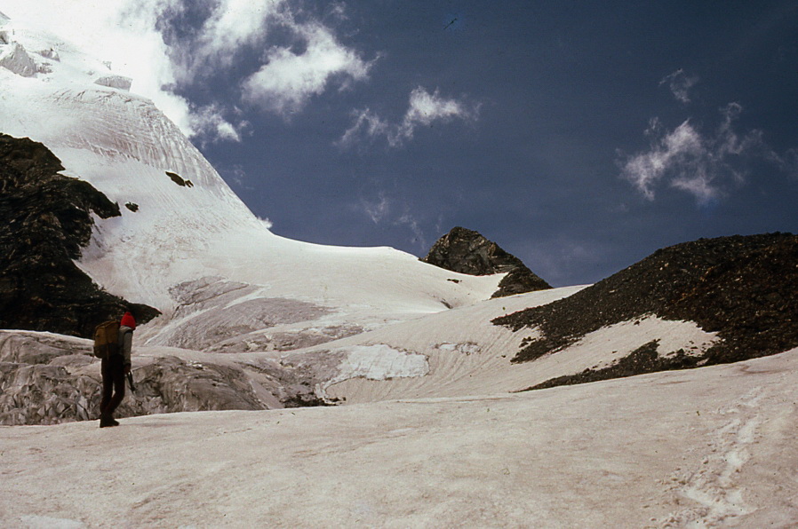 The Accidental Climber: Menthosa - Base Camp or Garden of Eden?