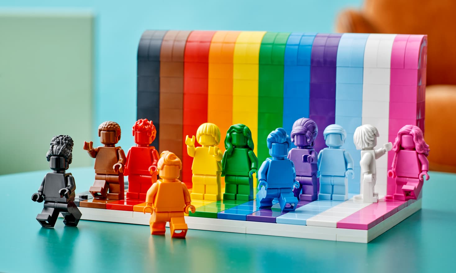 LEGO celebra diversidade com set "Everyone is Awesome" | Aberto até de ...