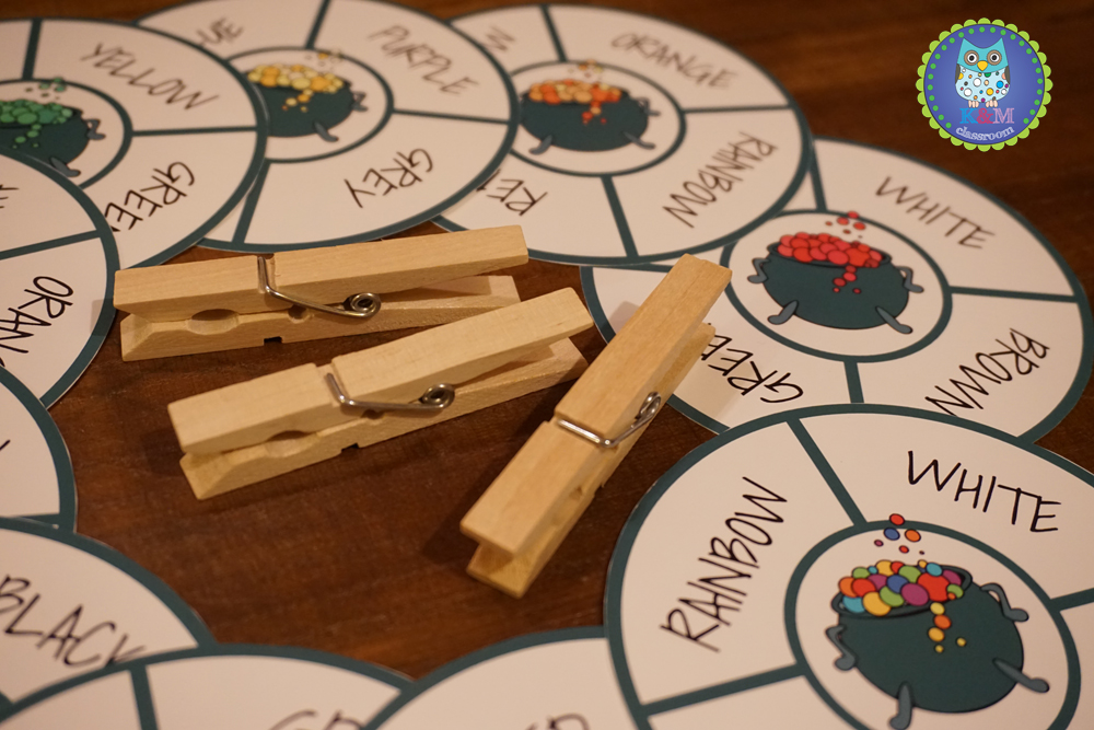 KM Classroom: Halloween Color Clip Cards