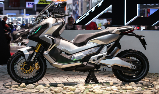 Honda X-ADV 750, Matic Dengan Mesin 750 CC Parallel-Twin | blizz 33