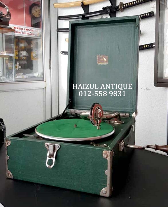 Haizul-Antique: HMV - BOX GRAMOPHONE 2 RM1600