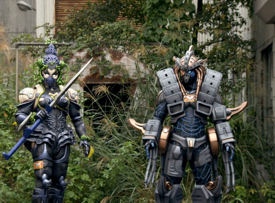 Power Rangers Megaforce - Próximo capítulo, 'The Messenger'