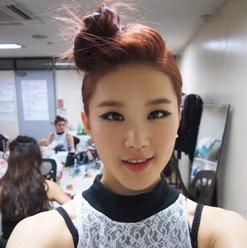 Windy Indi Safitri: YG ENTERTAINMENT DANCER