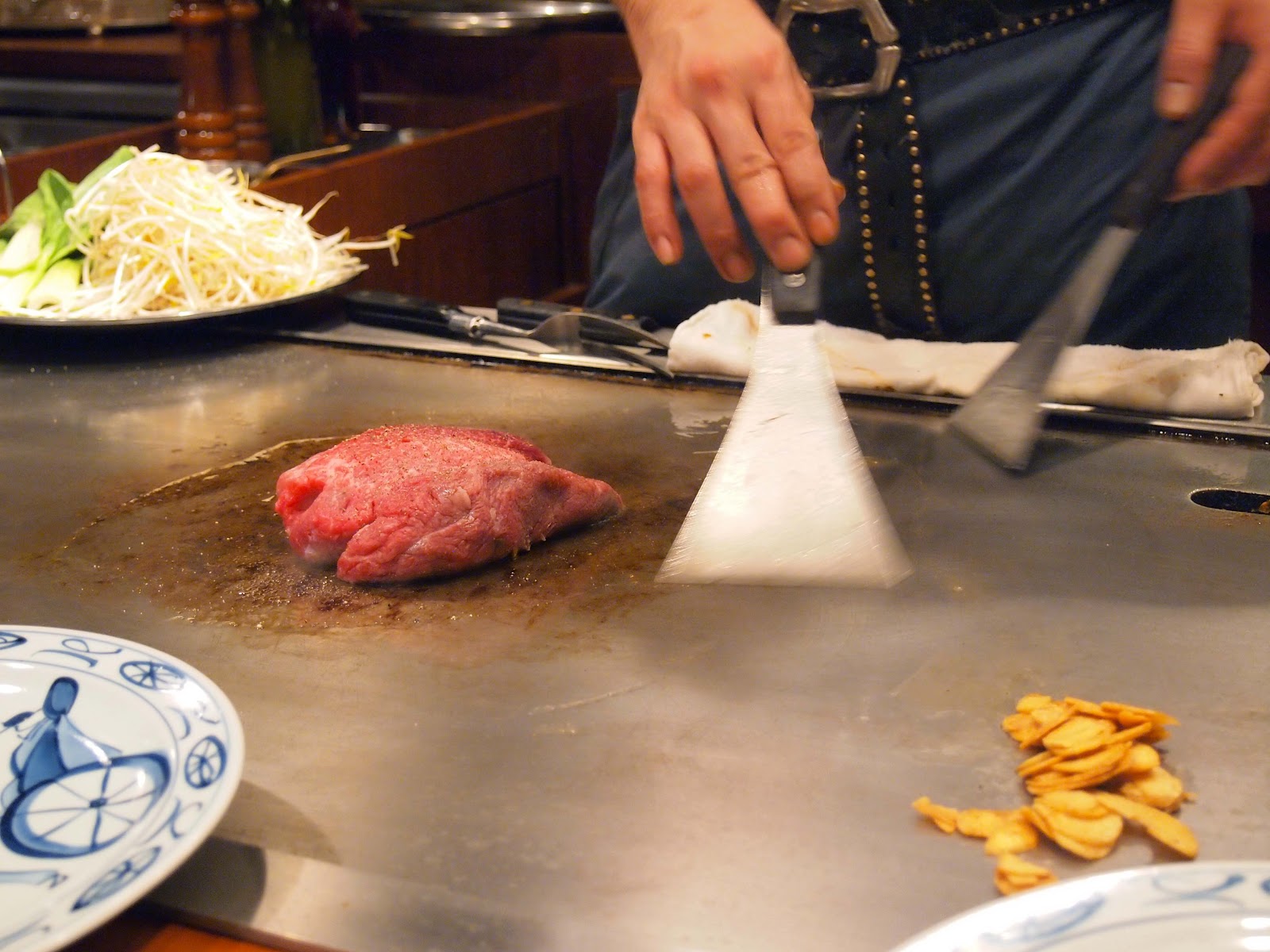 four legged foodies: Steak Land, Sannomiya, Kobe