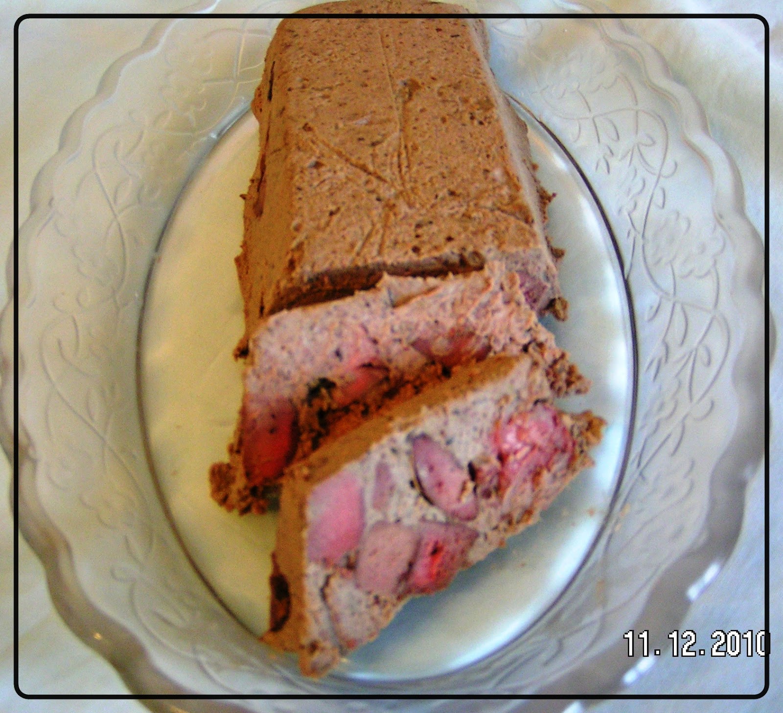 PASIUNI: TERINA DIN FICAT DE PUI