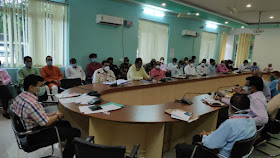 Varanasi DM ने जनपद में गिरते भूजल स्तर की गंभीर समस्या से किया आगाह ...